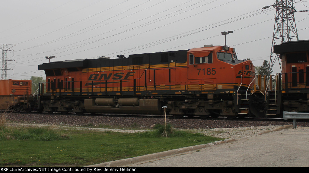 BNSF 7185 (1)